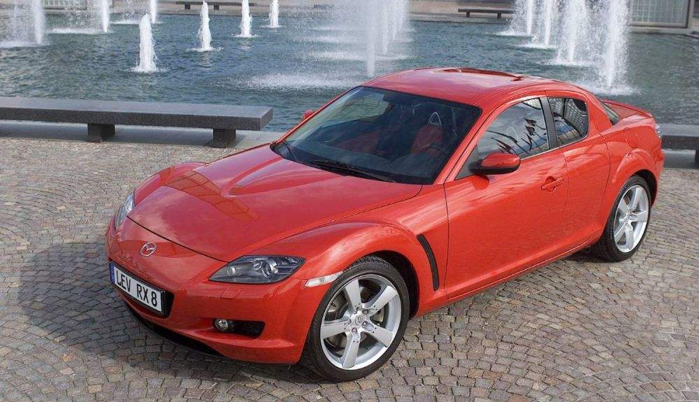 Los coches más caros y más baratos para asegurar en España