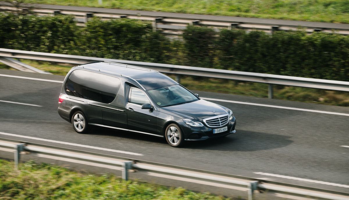 Coche fúnebre: ¿cómo son? Características e historia
