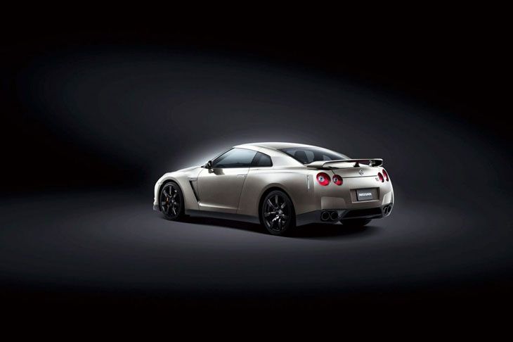 Nissan GT-R 2010