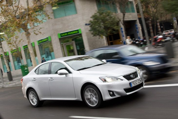 Lexus IS 200d