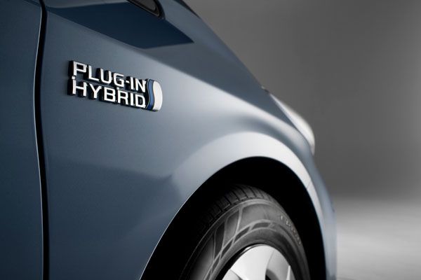 Toyota Prius Plug-in Hybrid, 25 kilómetros de autonomía eléctrica