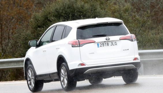 Probamos el Toyota Rav 4 2.0 4x2