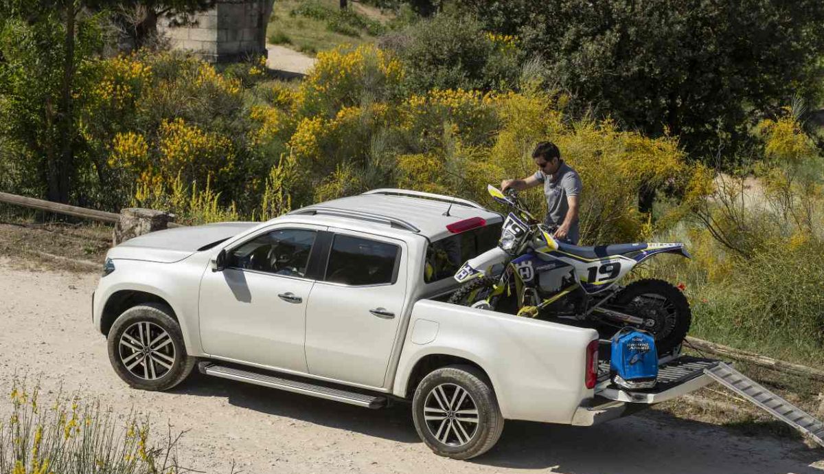 Las mejores pick-up para llevar una moto a cuestas