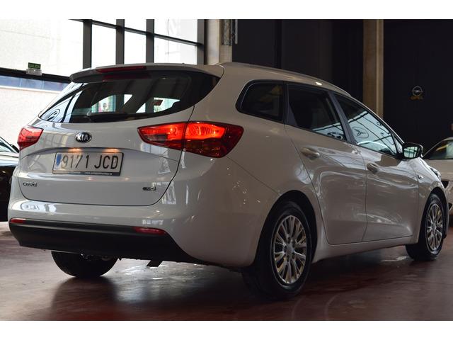 Kia Ceed_sw