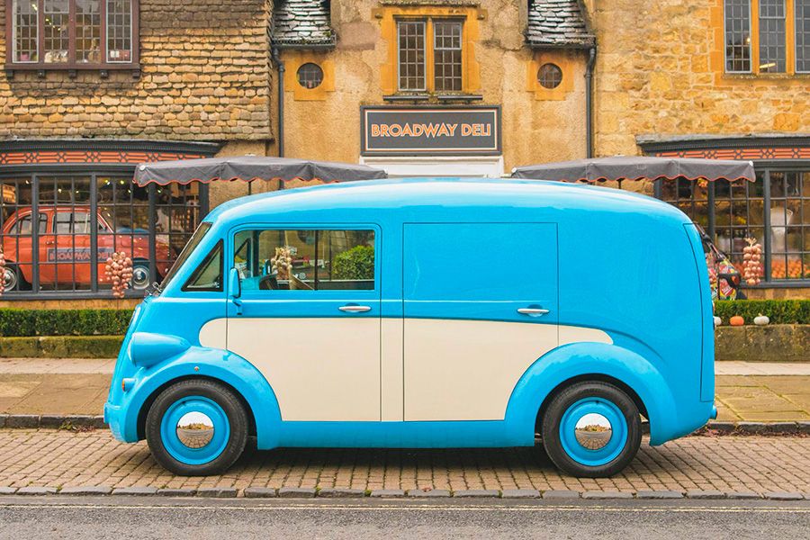 Morris JE 2021, encanto retro